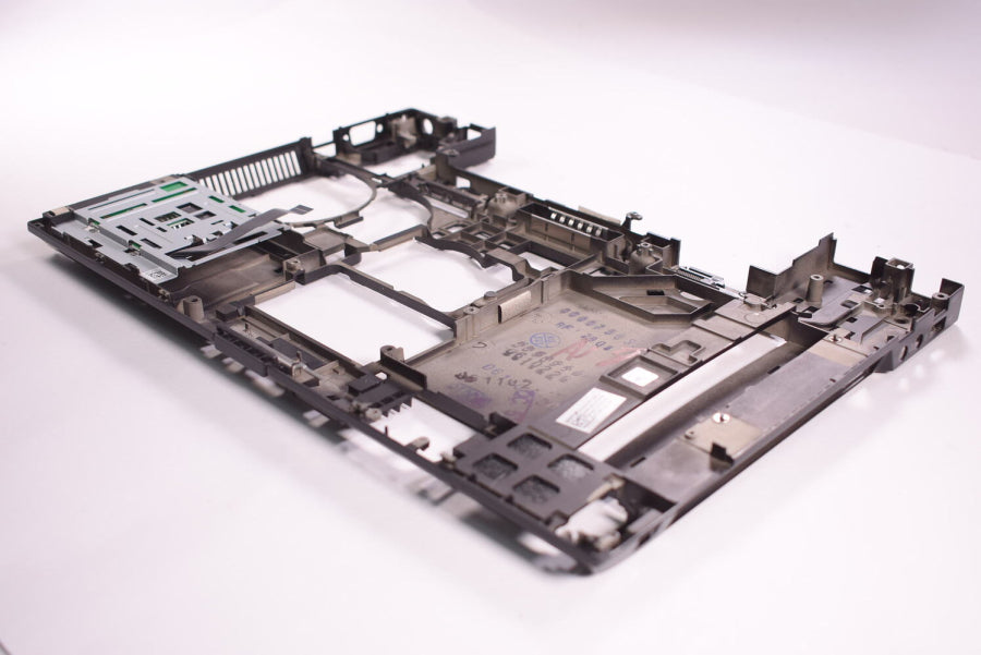 New 622T1 Dell Laptop Base Assembly — LaptopParts.ca