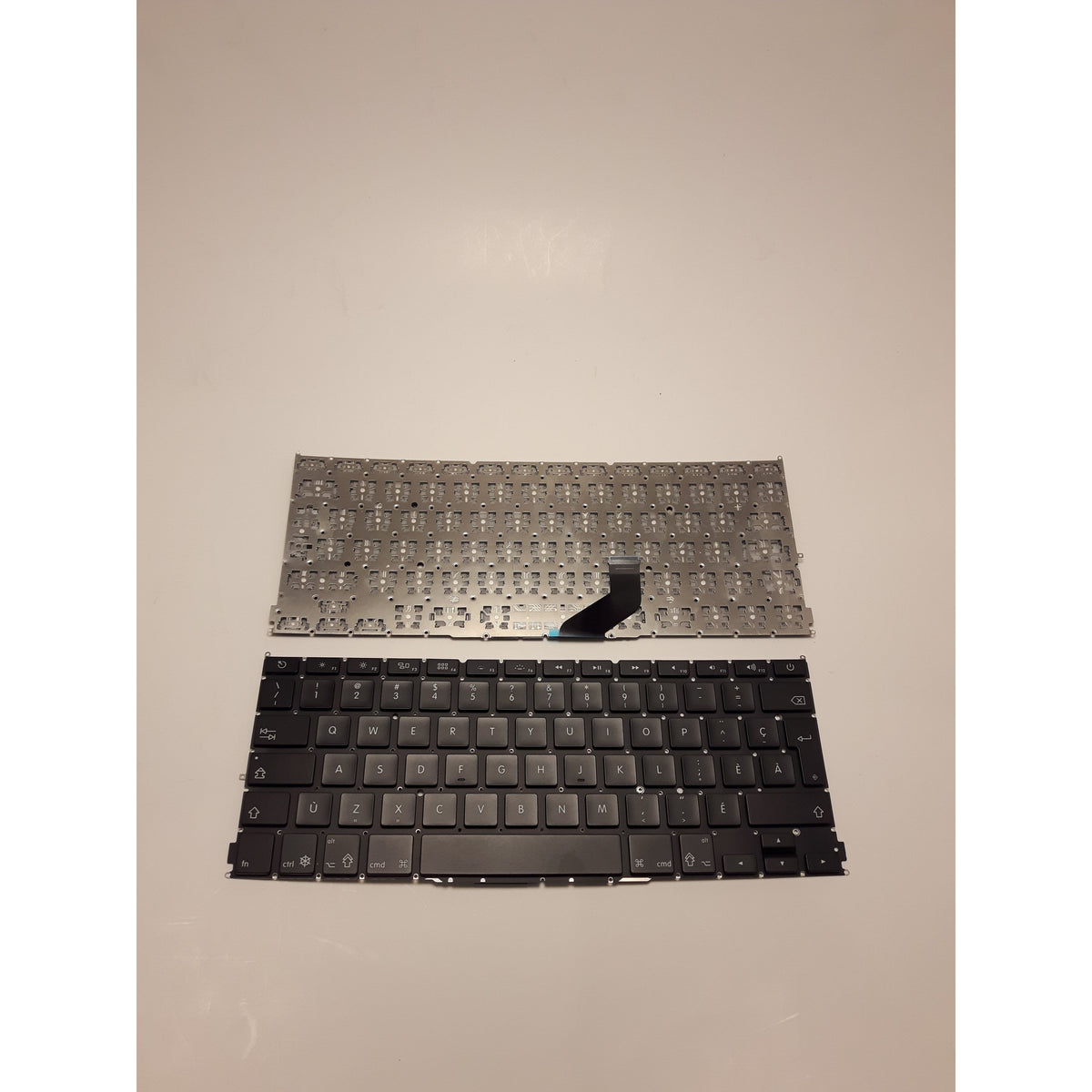 New Apple MacBook Pro Retina 13 A1425 French Canadian Keyboard No ...